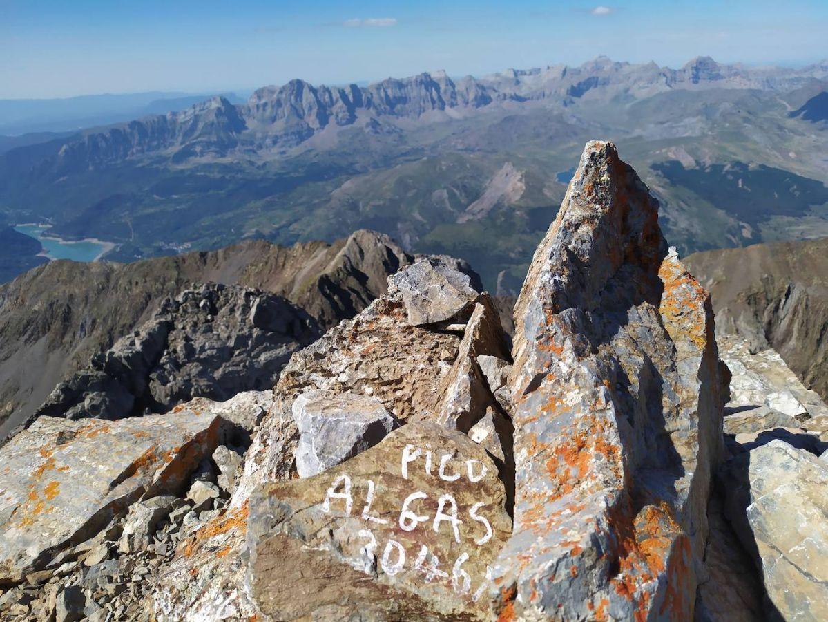 Fotos: Cuatro cimas de 3.000 metros en una mañana | El Diario Vasco