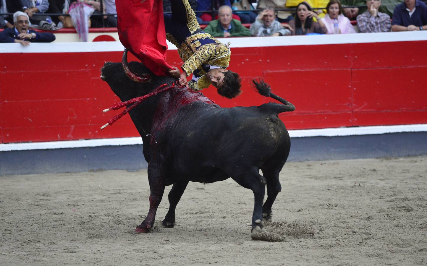 Accidentada tarde en la inauguración de la feria de Azpeitia | El ...